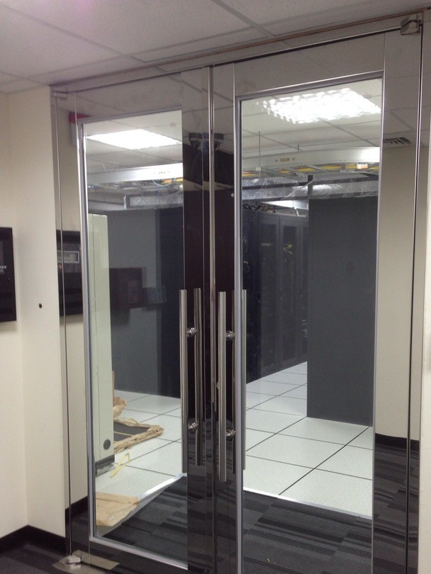 High Quality Flat Plate Stainless Steel Fireproof Dubai Hospital Glass ...