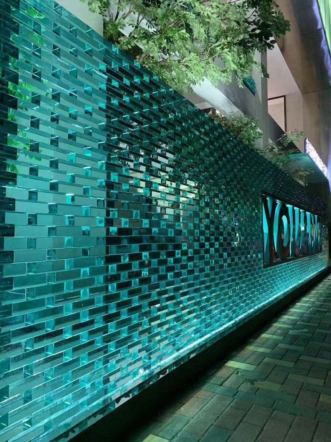 Colored Solid Glass Bricks: Modern Architecture of Light, Shadow and ...